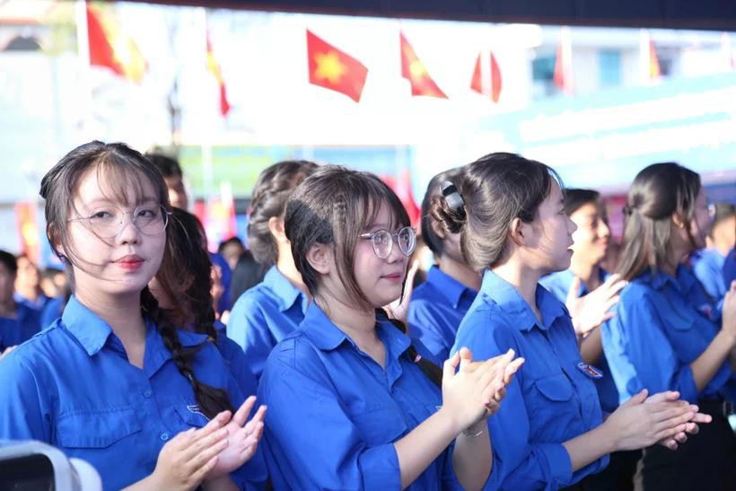 苏林总书记：奋发图强一代人的未来 | Vietnam+ (VietnamPlus)