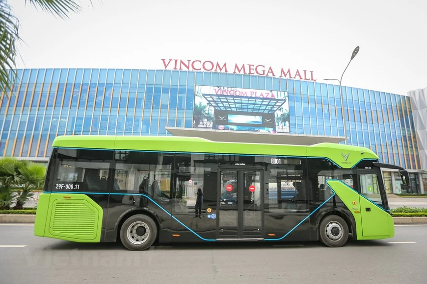 组图：VinBus开发的越南首个智能电动公交车投入运营 | Vietnam+ (VietnamPlus)