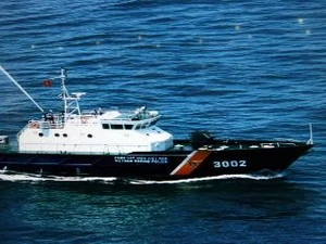 海警局司令部接收CSB 8001号巡逻船 | Vietnam+ (VietnamPlus)