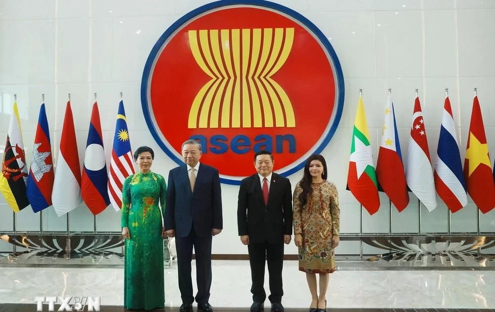 越共中央总书记苏林夫人吴芳璃在印尼的系列活动 | Vietnam+ (VietnamPlus)